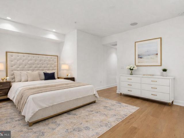 660 Fairmount Ave, Philadelphia, PA 19123 | MLS #PAPH2546