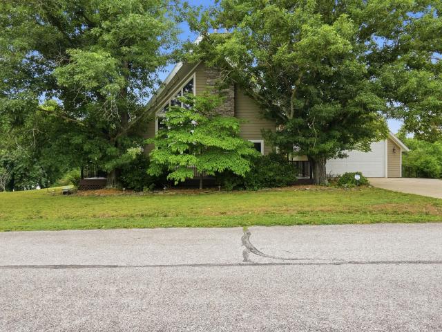660 Hunt Club Circle