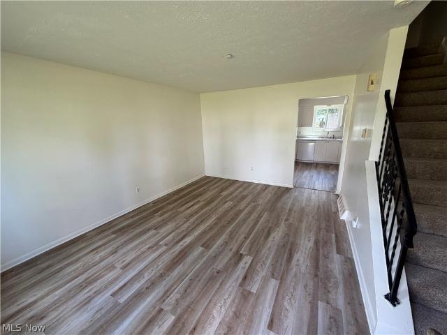 660 Loomis Avenue 670