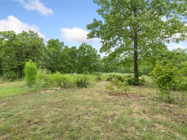 660 Labrador Lane