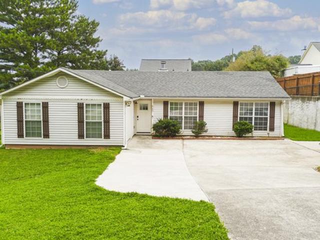 660 Morrow Rd, Forest Park, GA 30297