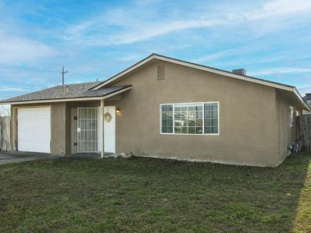 660 S 3rd St, Chowchilla, CA 93610