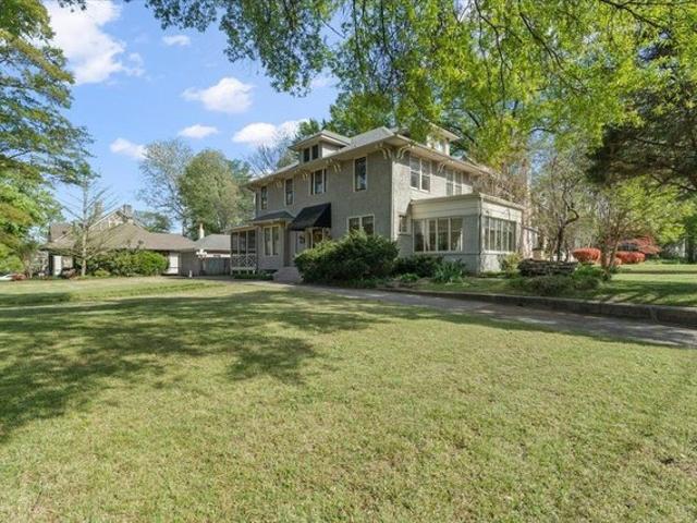 660 S McLean Blvd, Memphis, TN 38104
