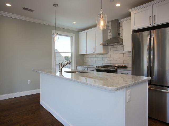 660 Somerville Ave, Unit 2, Somerville, MA 02143 | MLS #73504 | Compass
