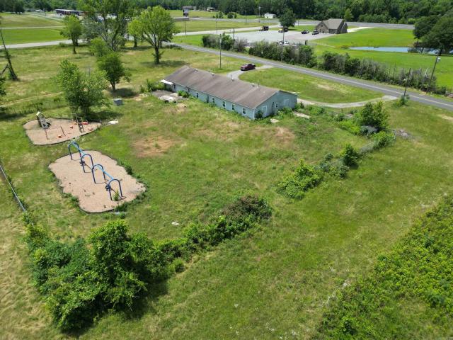 660 Pine Ridge Road