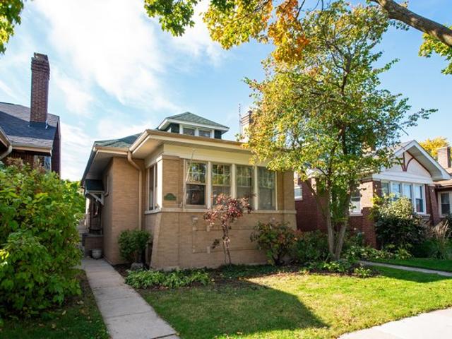 6614 N Talman Ave, Chicago, IL 60645