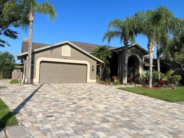 6614 Thoroughbred Loop, Odessa, FL 33556