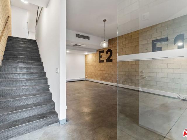 6615 Melrose Avenue 3