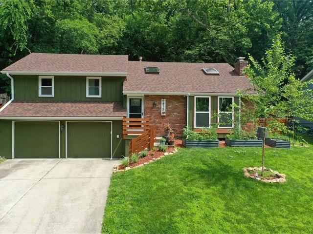 6615 NW Caney Creek Drive