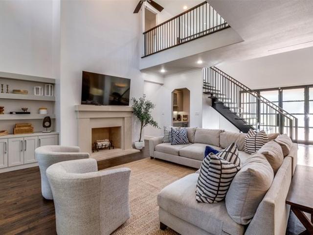 6615 Northwood Rd, Dallas, TX 75225