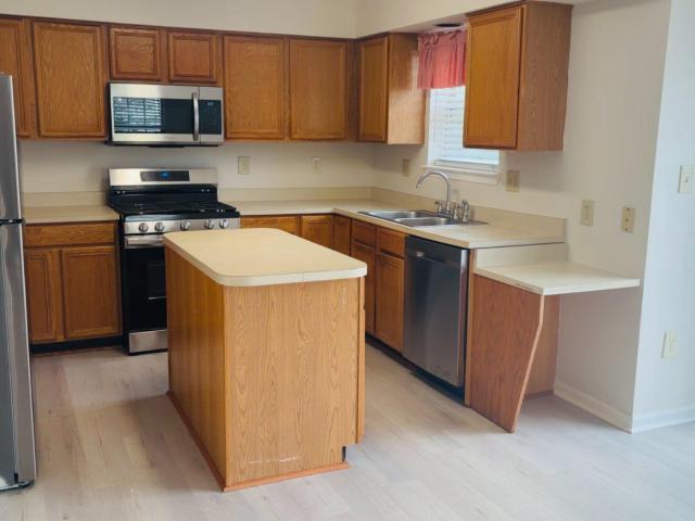 6615 Buskin Ln, Glen Burnie, MD 21060 | MLS #MDAA2142