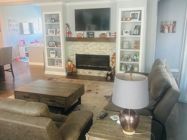 6615 Flowstone Way