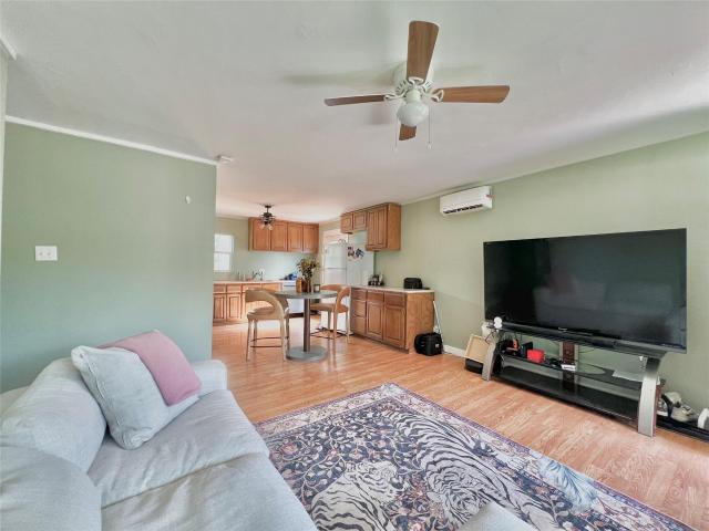 6615 Galindo St