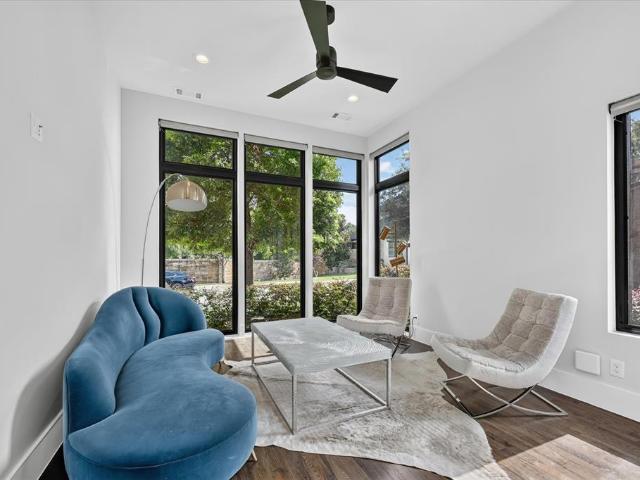 6615 Green Knoll Drive