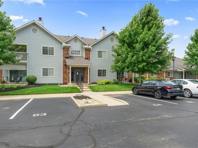 6615 Hedington Sq Apt 7, Centerville, OH 45459
