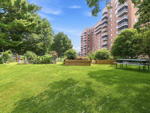 6615 Lake Shore Drive S # 405
