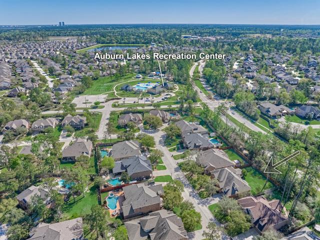 6615 Pelham Chase Dr, Spring, TX 77389 | MLS #27824 | Compass