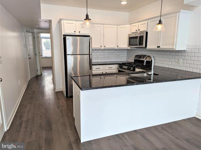 6615 Ridge Ave, Unit 304, Philadelphia, PA 19128 | MLS #PAPH2597 | Compass