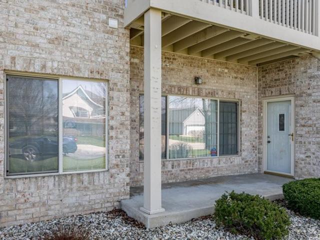 6615 Spring Hill Dr Unit 53, Mount Pleasant, WI 53406