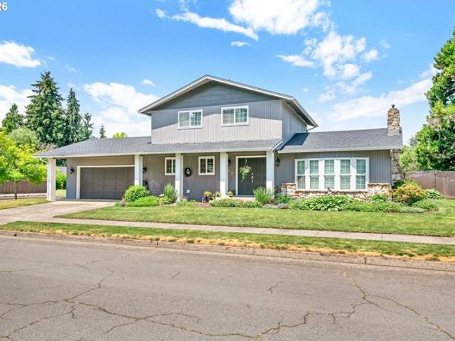 6616 E St, Springfield, OR 97478