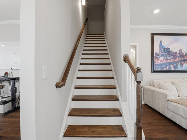 6617 Hanworth Trce