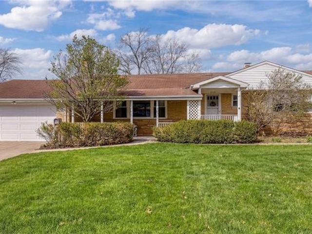 6617 Kingswood Dr, Mayfield Heights, OH 44124