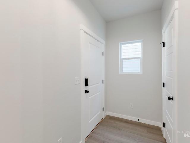 6617 W Plateau Crk Dr, Meridian, ID 83646 | MLS #98979 | Compass