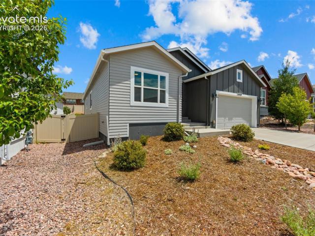 6618 Cumbre Vista Way