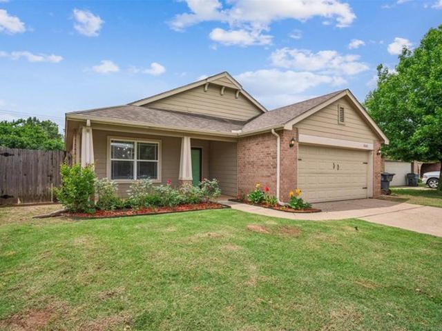 6618 E 130th Pl S, Bixby, OK 74008