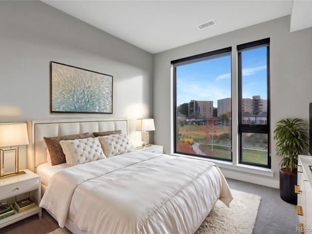 6618 E Lowry Boulevard # 210