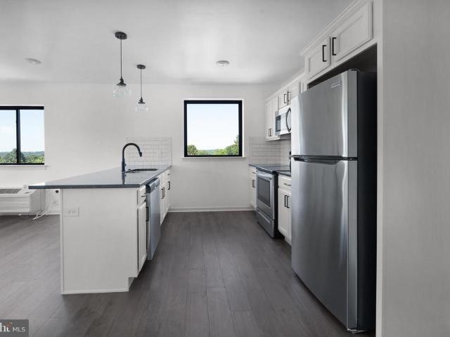 6618 Ridge Ave. 308