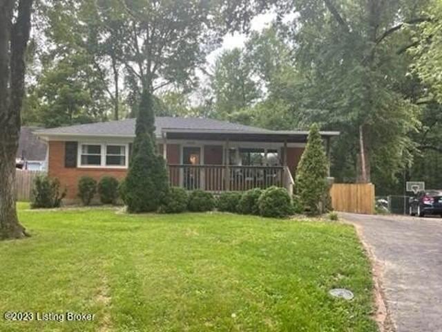 6618 South Dr, Louisville, KY 40272