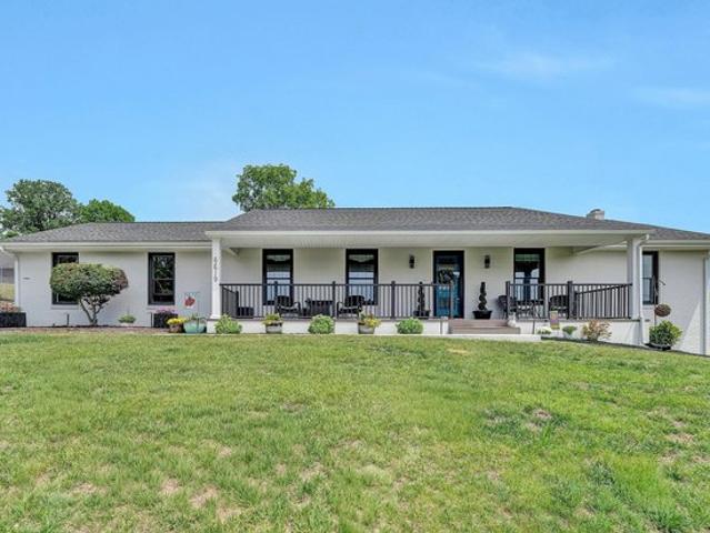 6619 Bryant Cir, Roanoke, VA 24019