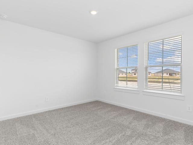 6619 Kingfisher Lane