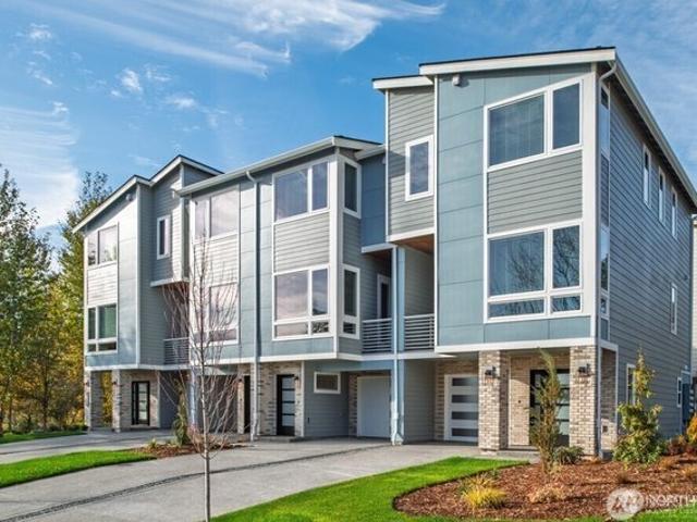 6619 S 128th St, Seattle, WA 98178