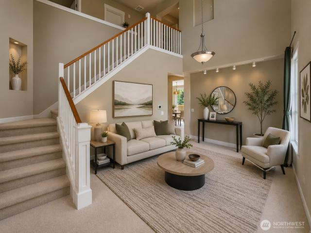 6619 Silent Creek Avenue SE