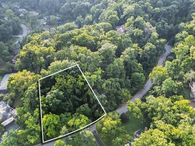 6610 Ormond Dr, Nashville, TN 37205