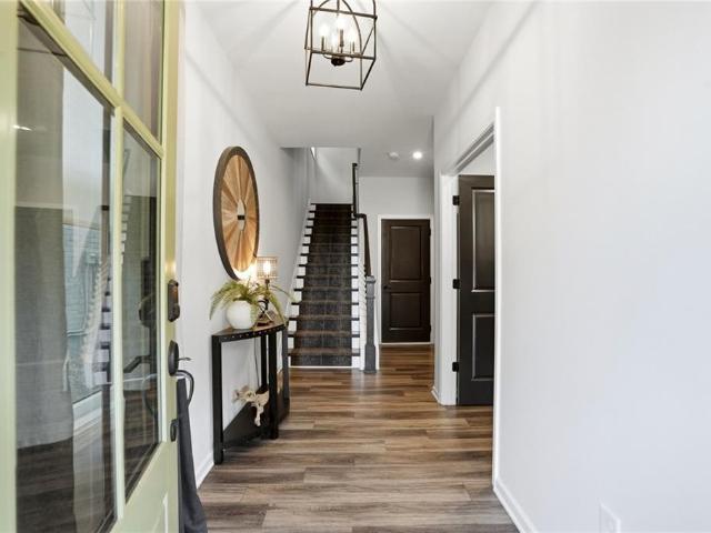 6610 Cortland Walk