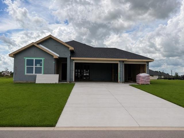 6610 Kingfisher Ln, Beasley, TX 77417