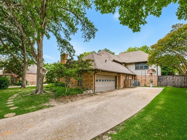 6610 Lake Shore Dr, Garland, TX 75044