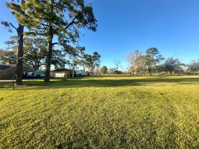 6610 Spencer Dr, Jones Creek, TX 77541 | MLS #59490 | Compass