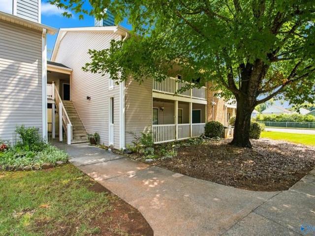 6610 Willow Pointe Dr NW Unit A, Huntsville, AL 35806