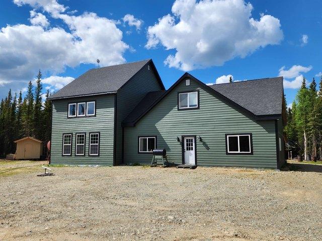 6611 Hanson Rd, Delta Junction, AK 99737