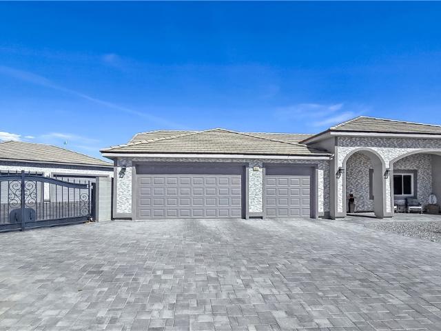6611 Parkwood Court