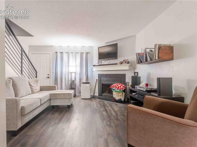 6611 Proud Eagle Court