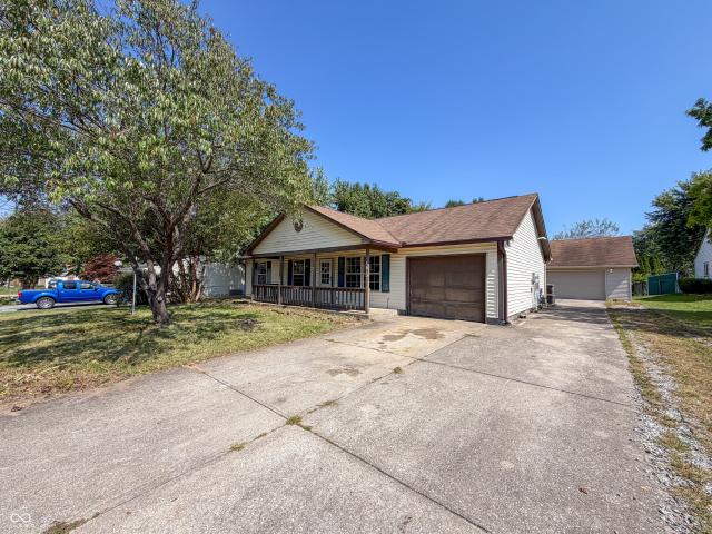 6613 Nodlehs Drive