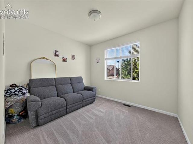 6613 Folsom Heights