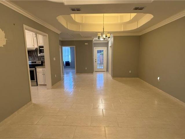 6613 S Amarillo Lane