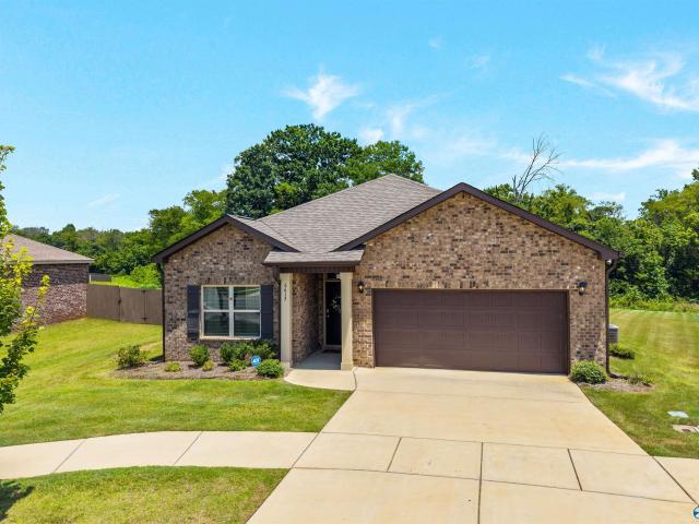 6613 Shearleaf Road NW
