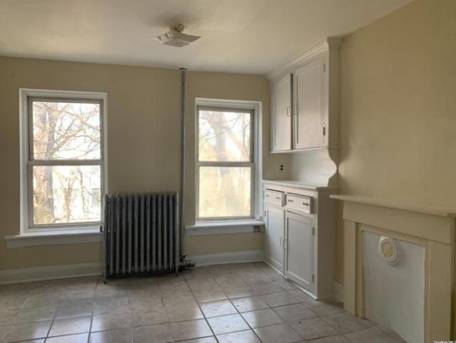 661 Dekalb Ave 2, New York City